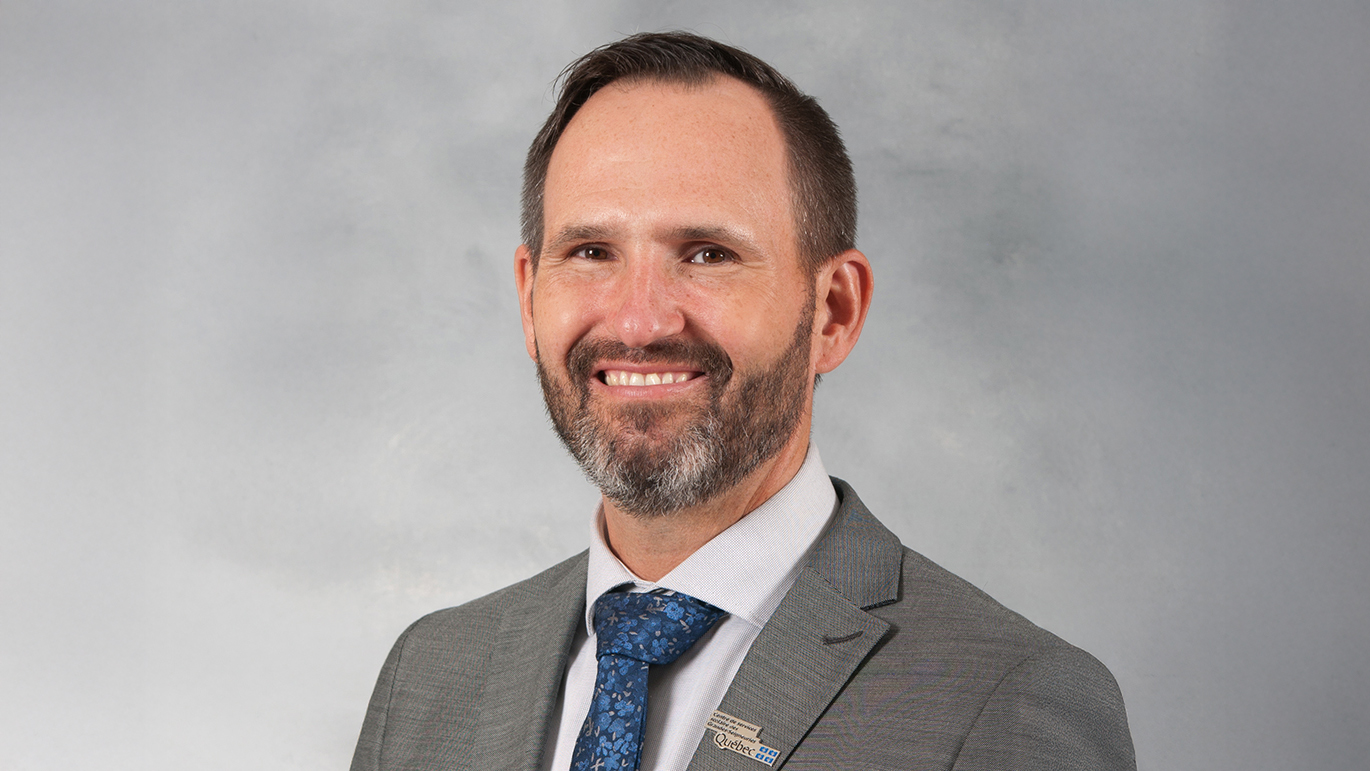 Entrée en fonction de M. Christian Duval, directeur général par intérim ...